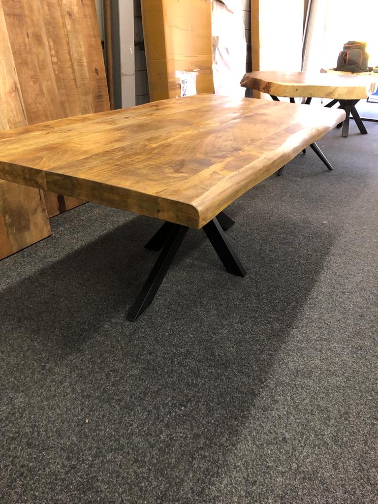 Mango Tafels - Woonloods Soest